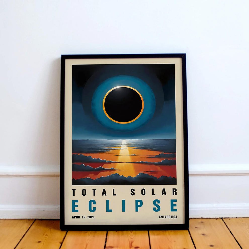 Solar Eclipse Antarctica Poster – HypeSheriff Europe